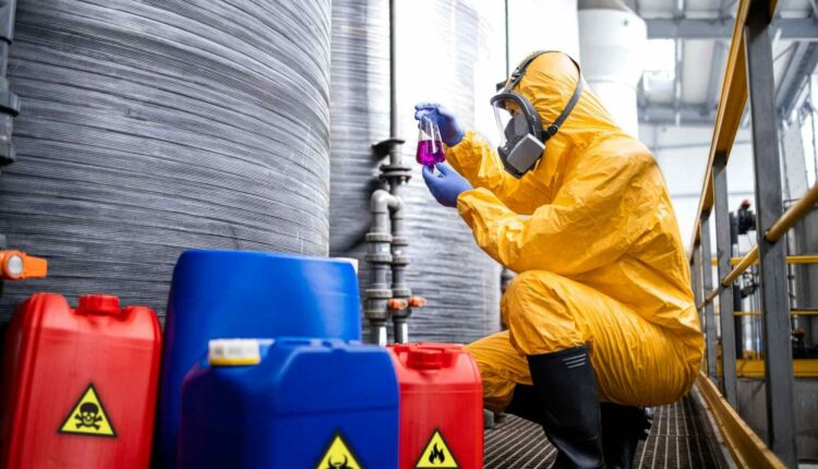 Segurança de Produtos Químicos: dicas para o manejo responsável - Rotaract